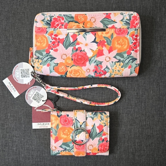 mundi | Bags | Nwt Mundi Wristlet Wallet Set | Poshmark